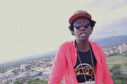 I WAATA - CRAZY PLAY - OFFICIAL MUSIC VIDEO